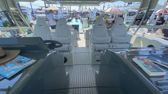 Yot 36, il catamarano dayboat del nuovo marchio Catana Group