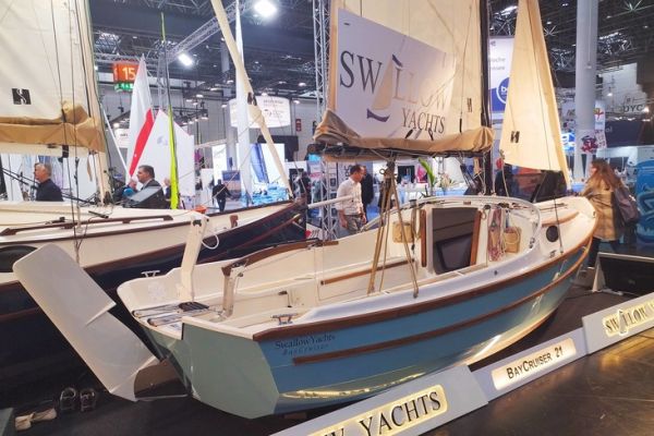 BayCruiser 21: l'esperienza di Swallow Yachts per un elegante raid costiero