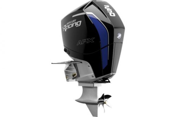 Nuovo motore V8 Mercury Racing per la stagione 2024 del Campionato di ...