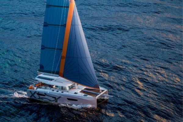 Excess svela le prime immagini del suo nuovo catamarano, l'Excess 13